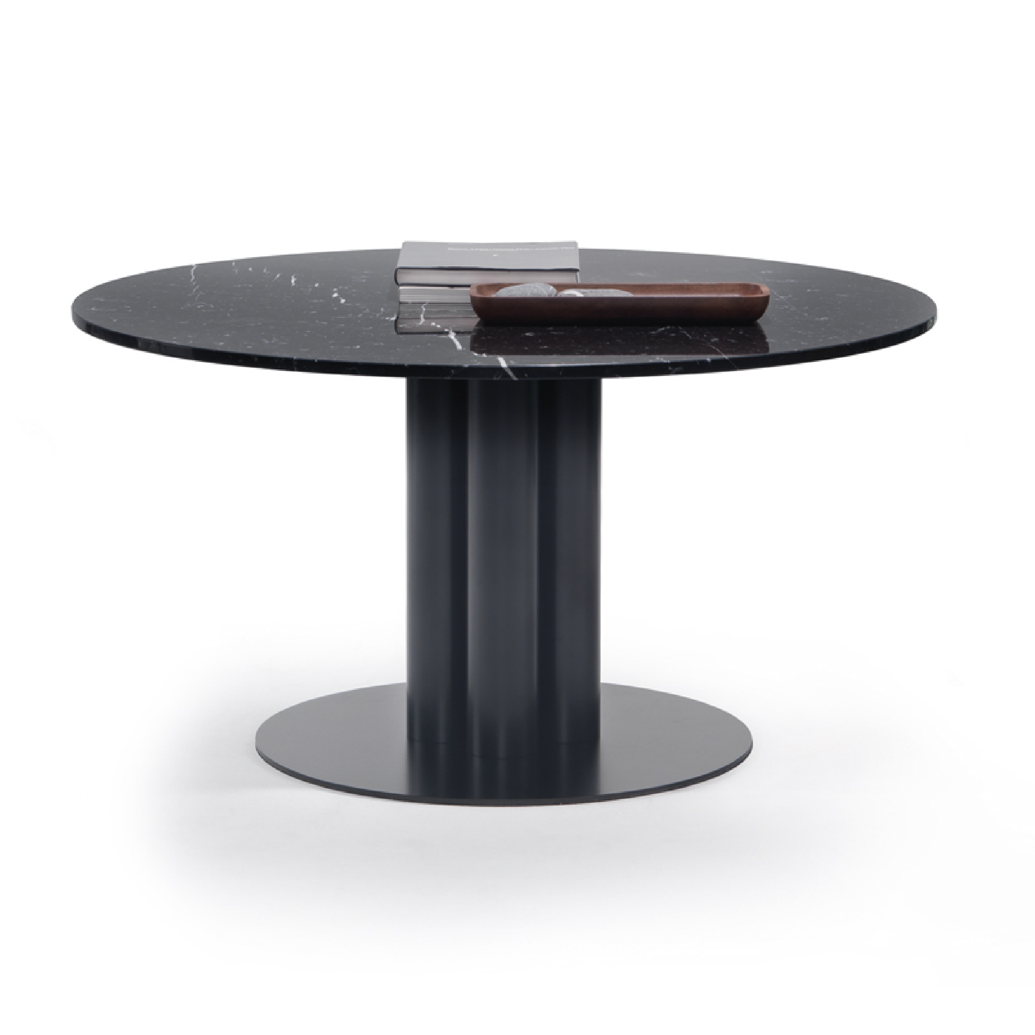 Round Dining Table | Arflex Goya | Italian Furniture – ITALIANFURNITURE.COM